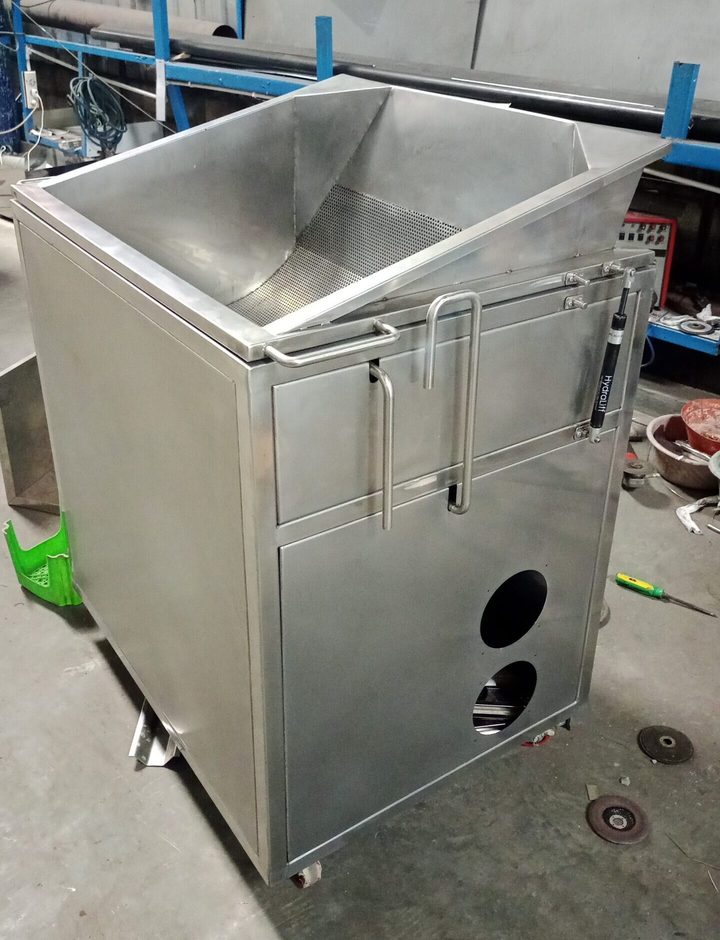 Mesin Pencuci Sayuran - K Nugraha N Teknik